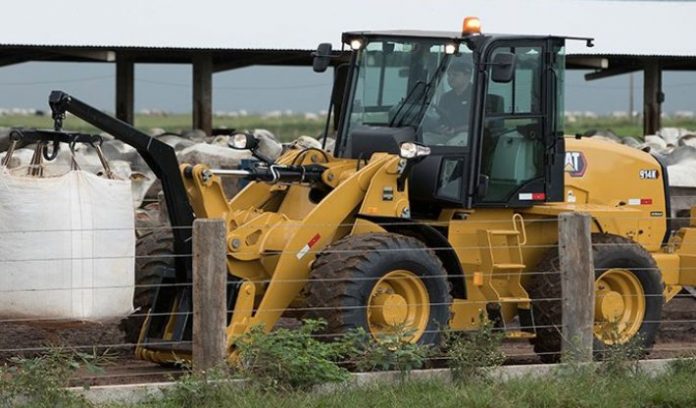 Caterpillar lanza el nuevo Cargador Agrícola Cat® 914K Ag Handler