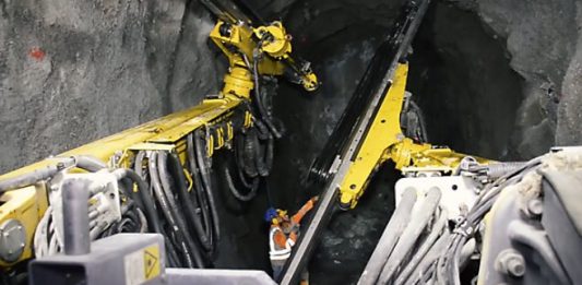 noticias maquinaria equipos de perforación jumbo Boomer E2 de Epiroc ...