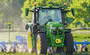 El StarFire™ 7000 de John Deere facilita el acceso a RTK