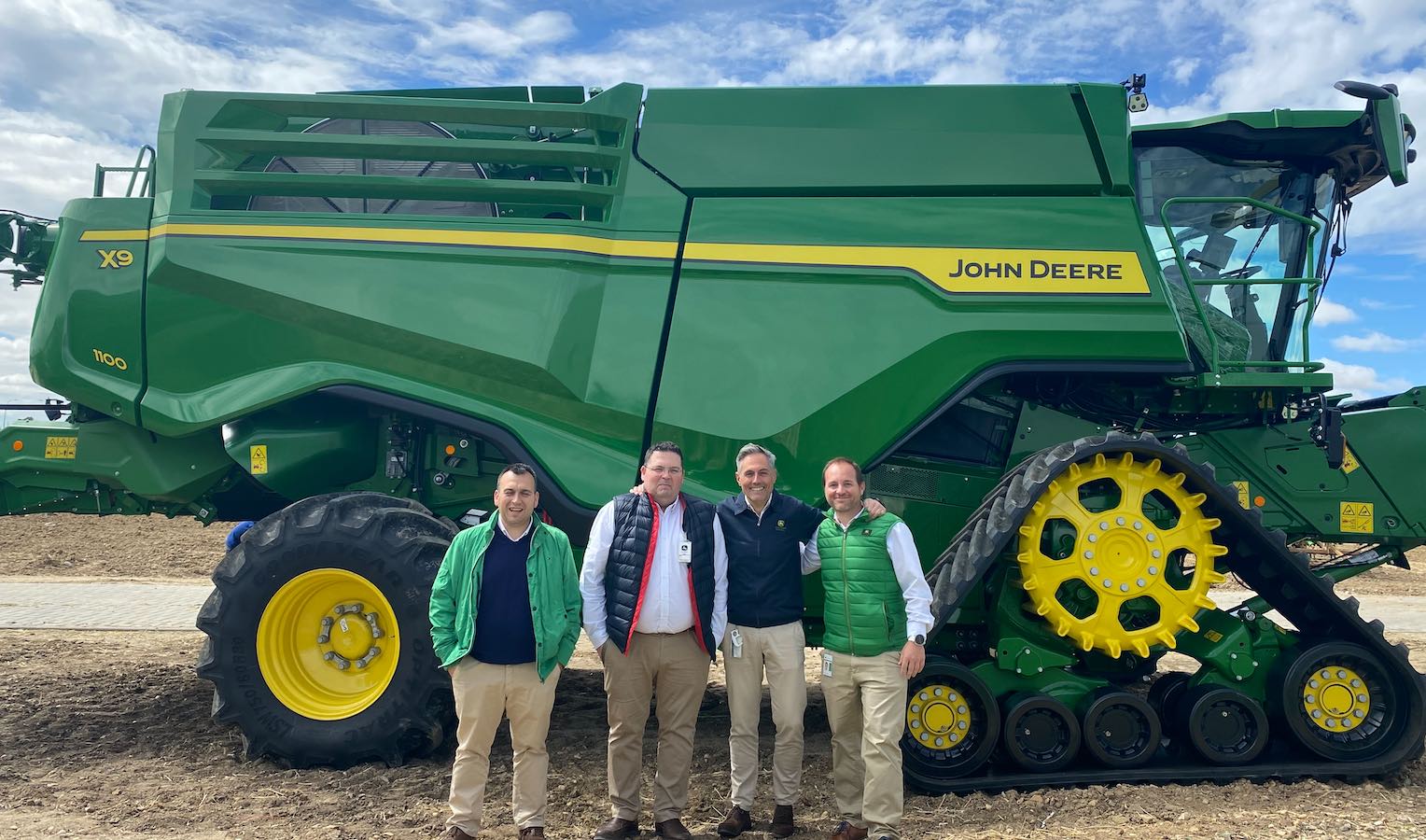 Llega a España la primera cosechadora X9 John Deere