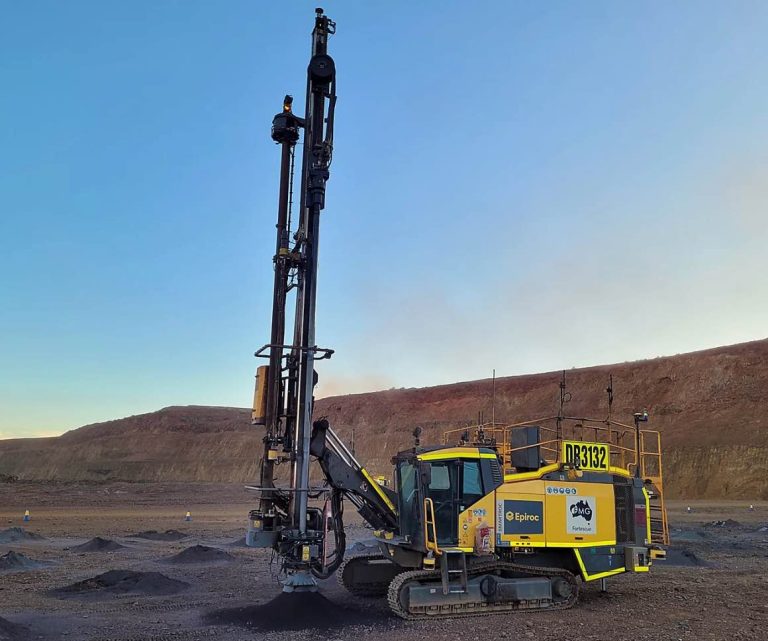 El SmartROC D65 MKII de Epiroc, supera a los equipos de perforación ...