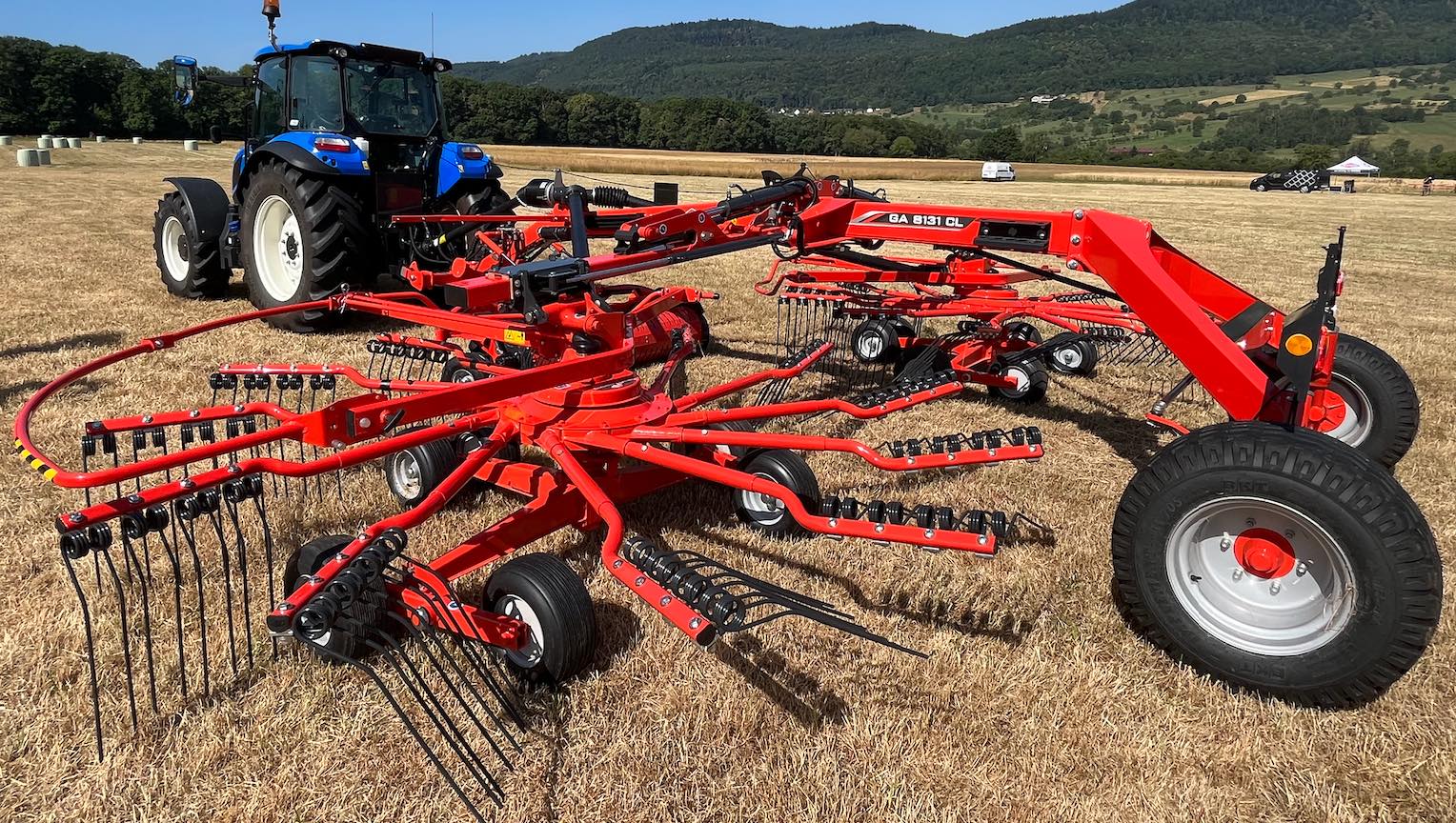 Kuhn presenta el hilerador exclusivo con pick-up aireador GA 8131 CL