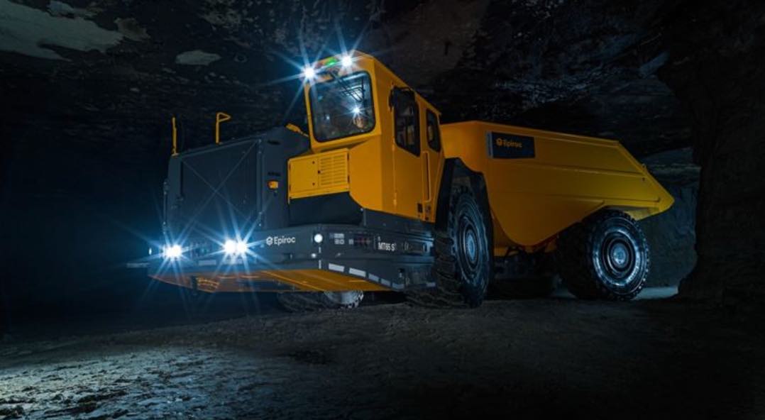 Epiroc consigue un gran pedido de transportadores Minetruck MT65 S