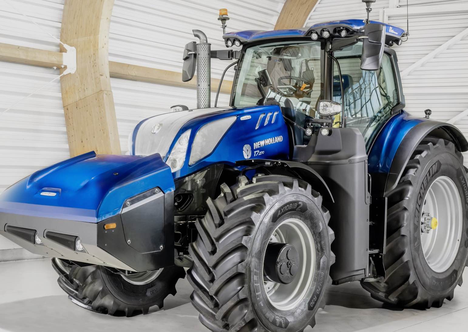 New Holland CR11 y T7.270 Metano Power GNC, Farm Machine Award 2024