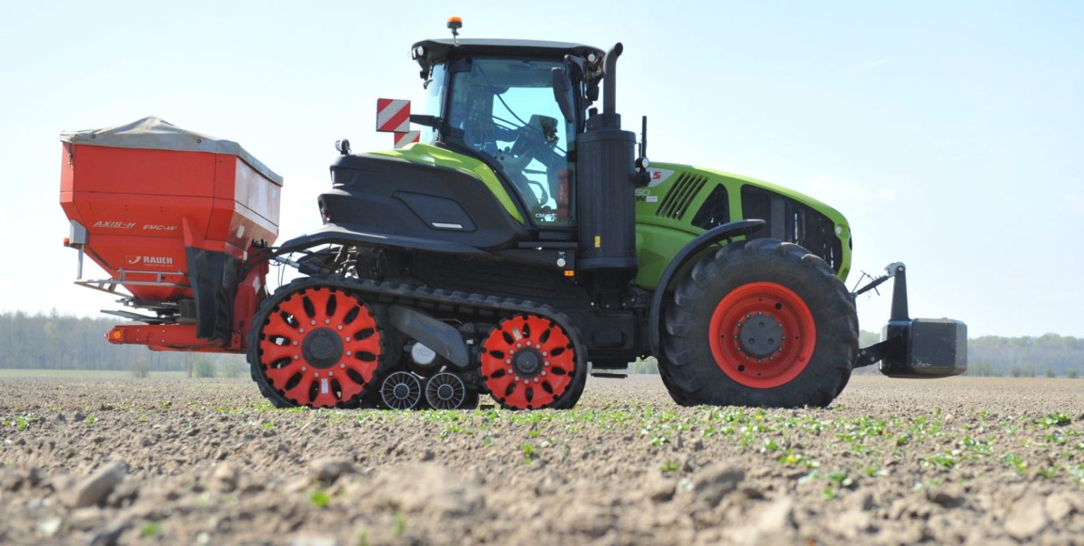 AXION TERRA TRAC de Claas, tractor clave para la fertilización