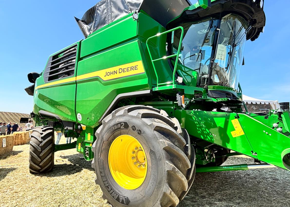 La cosechadora John Deere centrada conductor Demoagro 2025