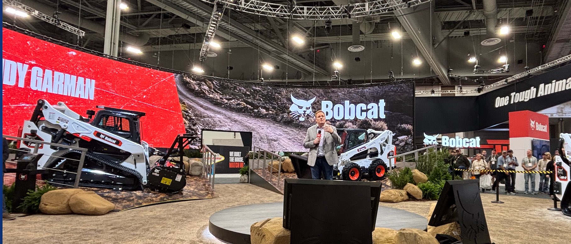 nueva gama cargadoras compactas Bobcat debuta en CONEXPO